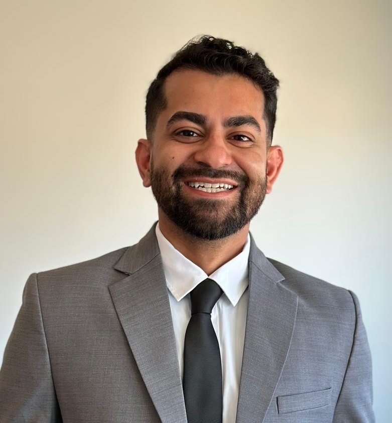 Dr. Neil Shah | iOrtho - The Orthopedic Institute