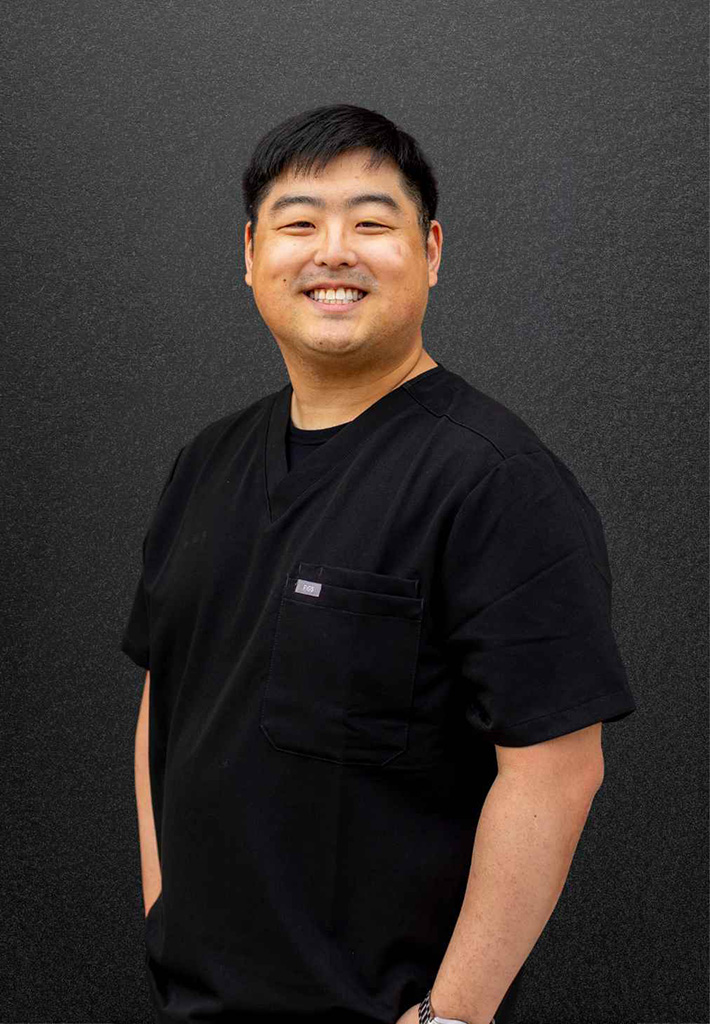 Dr. Eric Choi | iOrtho - The Orthopedic Institute